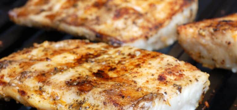 At What Temperature Is Fish Done? [COMPLETE GUIDE]